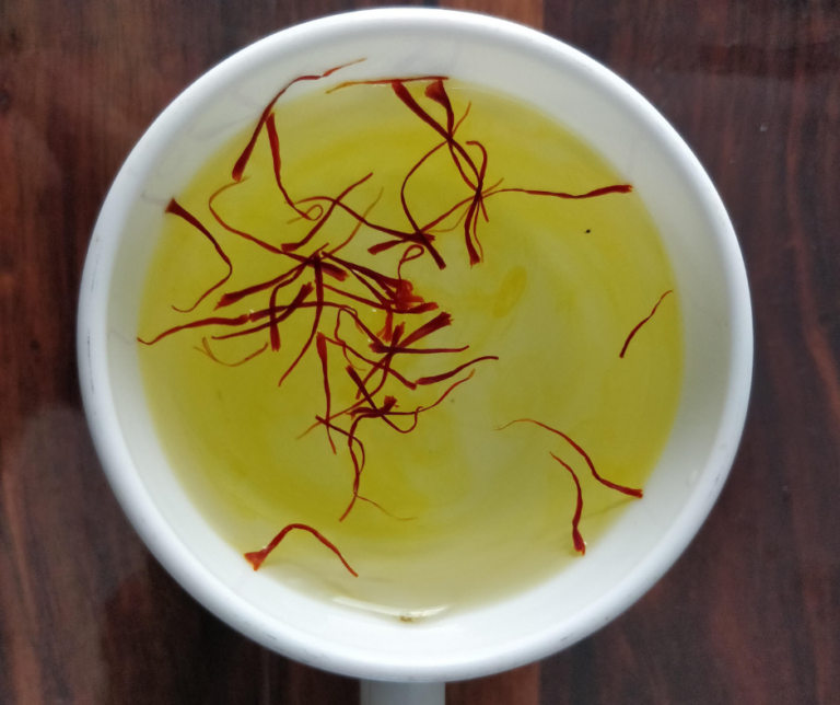 Why Does Saffron Turn Yellow?: Understanding the Science Behind the ...